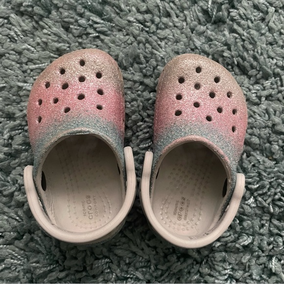 CROCS | Shoes | Crocs Infant Girls Toddler Classic Glitter Clog Size C4 ...